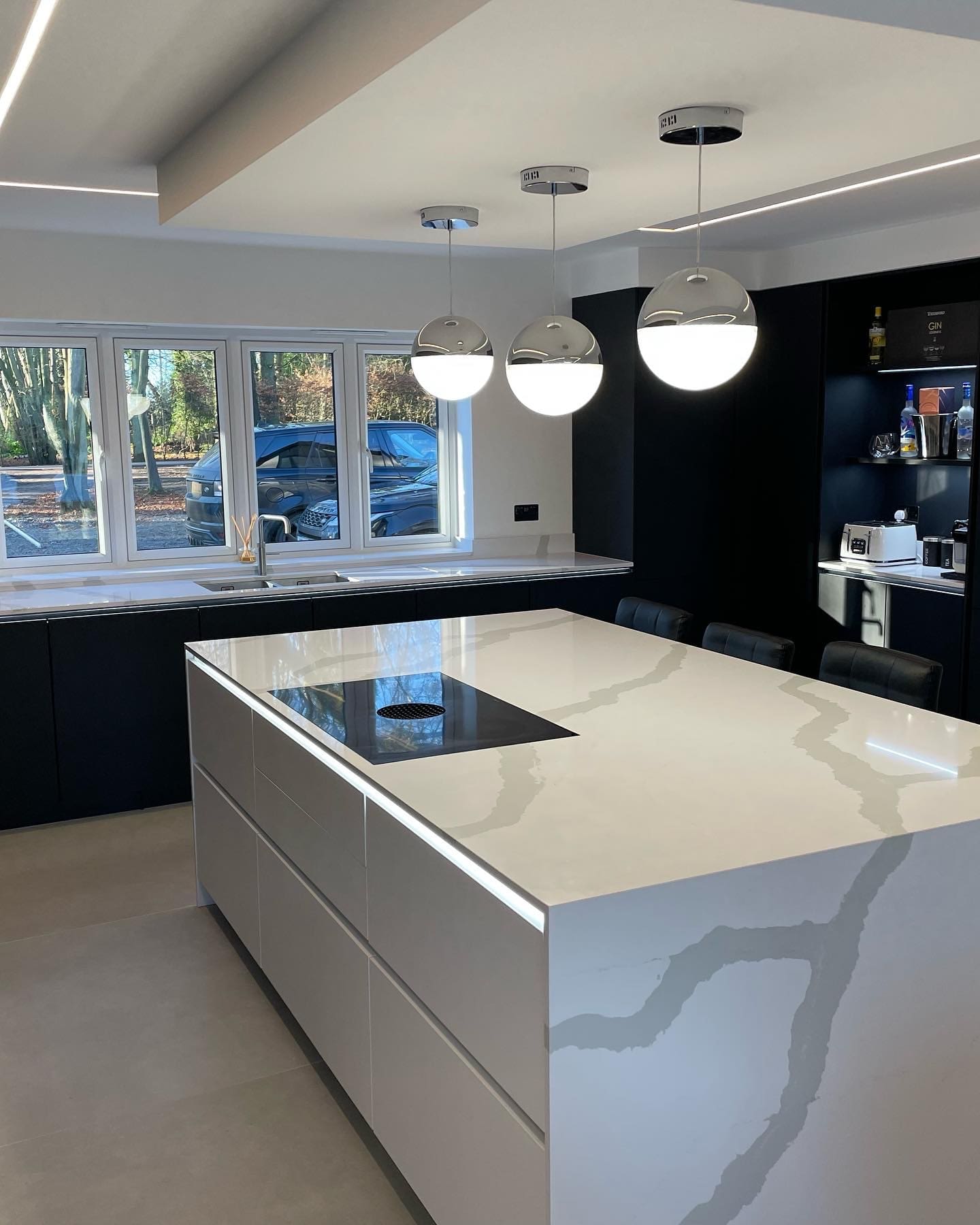 Worksurfaces | Howard Kitchens & Interiors | Berkhamsted